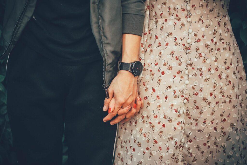 10 Must-Have Qualities of a Good Partner You Can’t Ignore